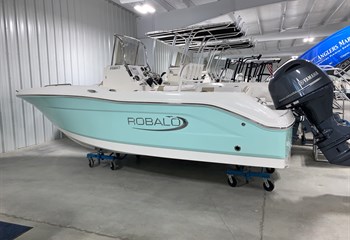 New Robalo's For Sale In NC - Anglers Marine - 910-755-7900
